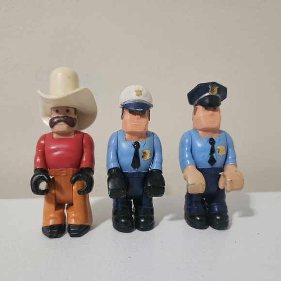 Fisher-Price | Toys | Vintage Husky Helpers Fisher Price Lot Of 3 ...